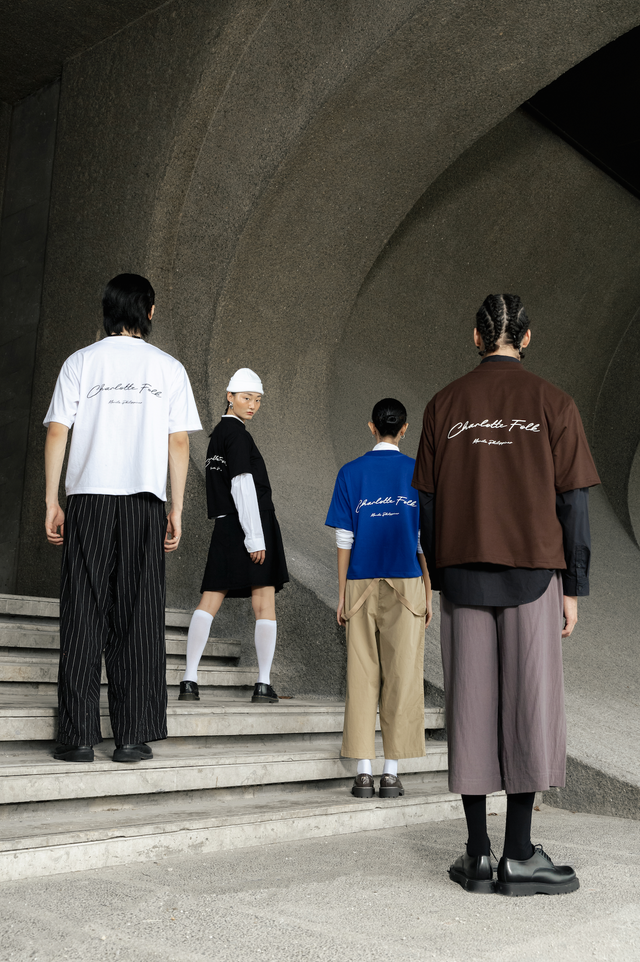 Timeless Silhouettes Cropped Tee – Charlotte Folk